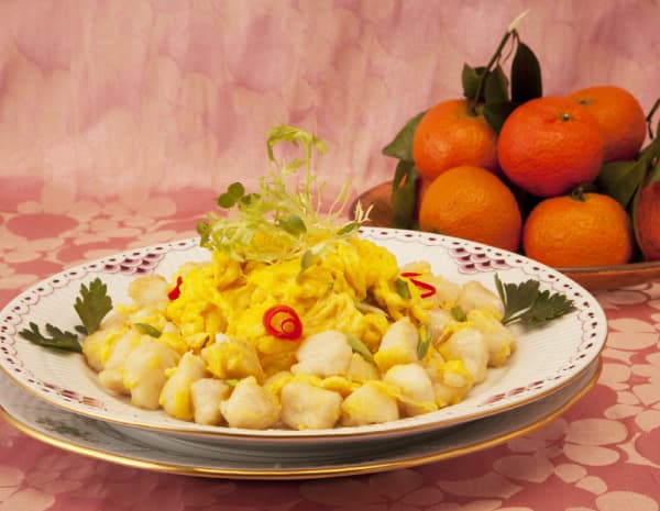 Scrambled Egg and Fish Fillet with Oyster Sauce | Recipes | Lee Kum Kee ...