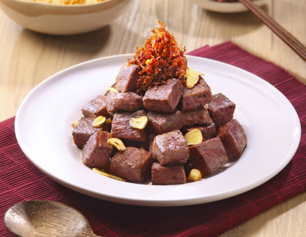 Sauteed Diced Beef Tenderloin in XO Sauce | Recipes | Lee Kum Kee Home ...